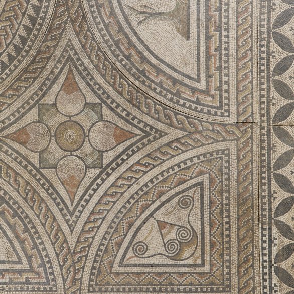 Stone carpets - Roman mosaic floors from city villas in Mainz